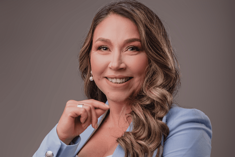 Iris Sanchez's Instagram, Twitter & Facebook on IDCrawl